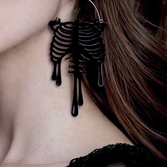 Jewelry | Dripping Ribs Ribcage Spinal Cord Skeleton Gothic Creepy ...